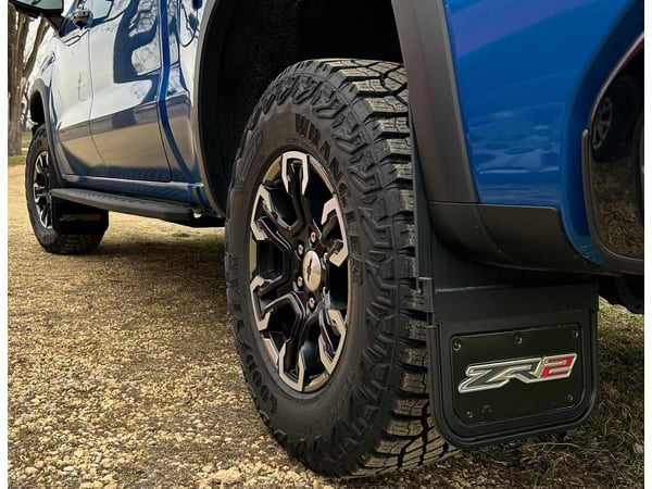 Truck Hardware Gatorback Black Wrap ZR2 Offset Mud Flaps - Set of 4 ...